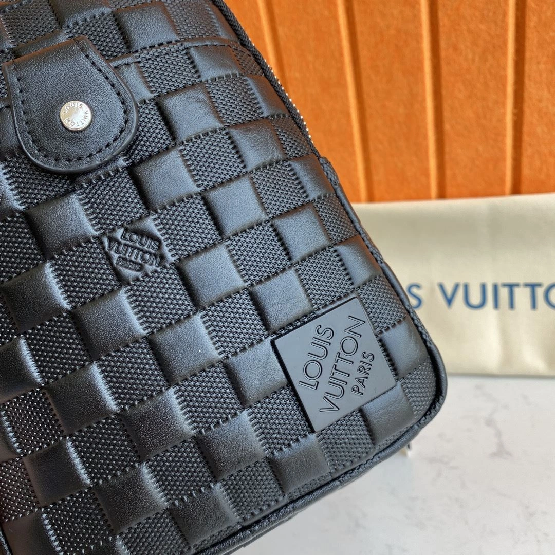Mirror quality Mens Louis Vuitton Waist Chest Packs