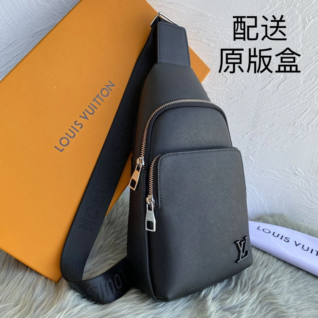 Mirror quality Mens Louis Vuitton Waist Chest Packs