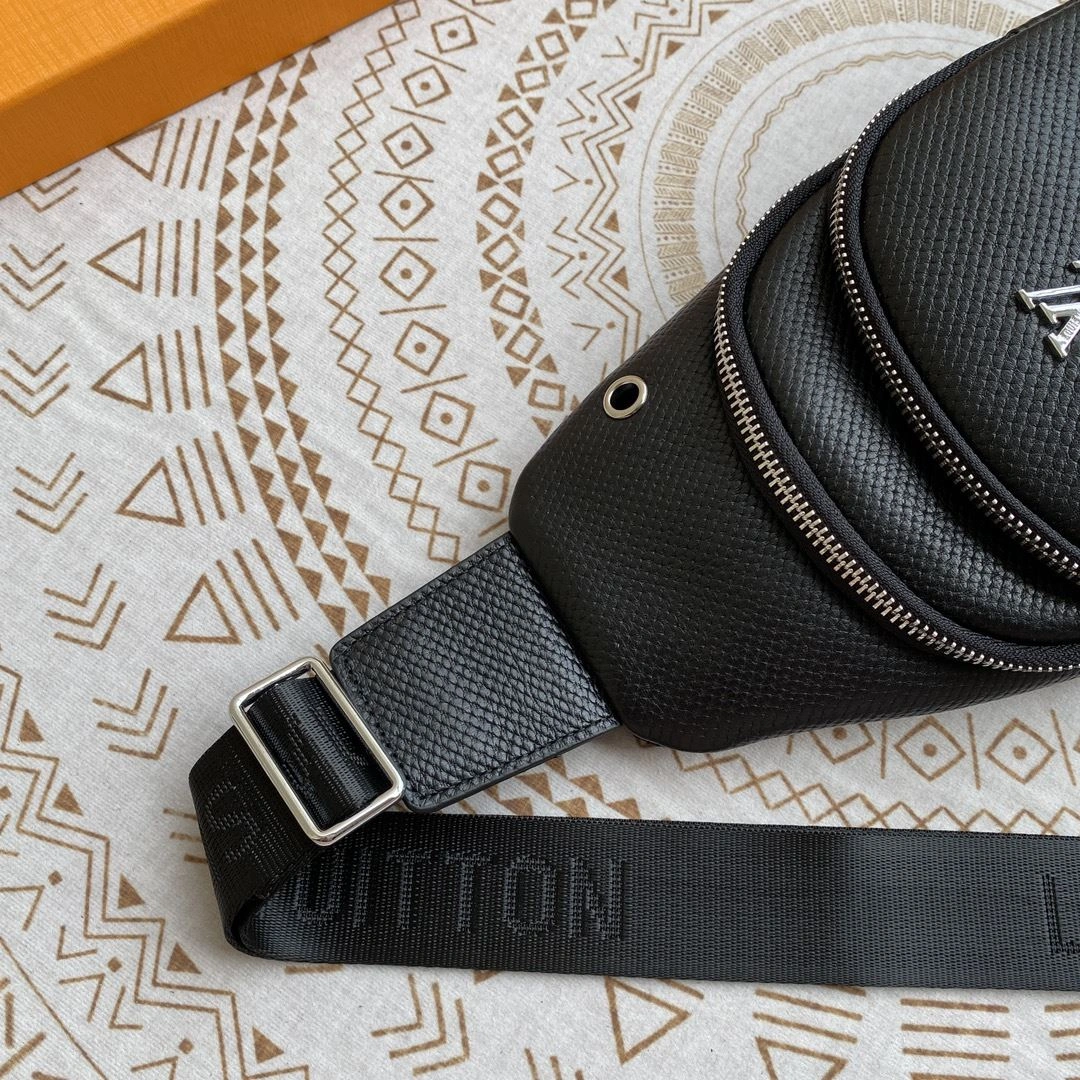 Inexpensive Mens Louis Vuitton Waist Chest Packs