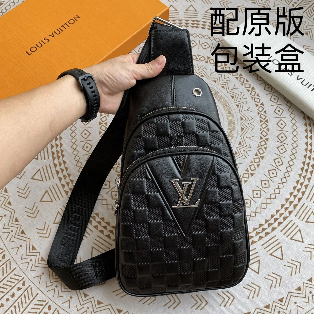 Low-cost Mens Louis Vuitton Waist Chest Packs