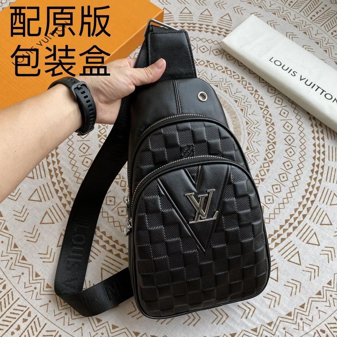 Low-cost Mens Louis Vuitton Waist Chest Packs
