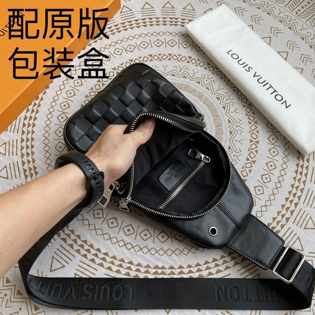 Low-cost Mens Louis Vuitton Waist Chest Packs