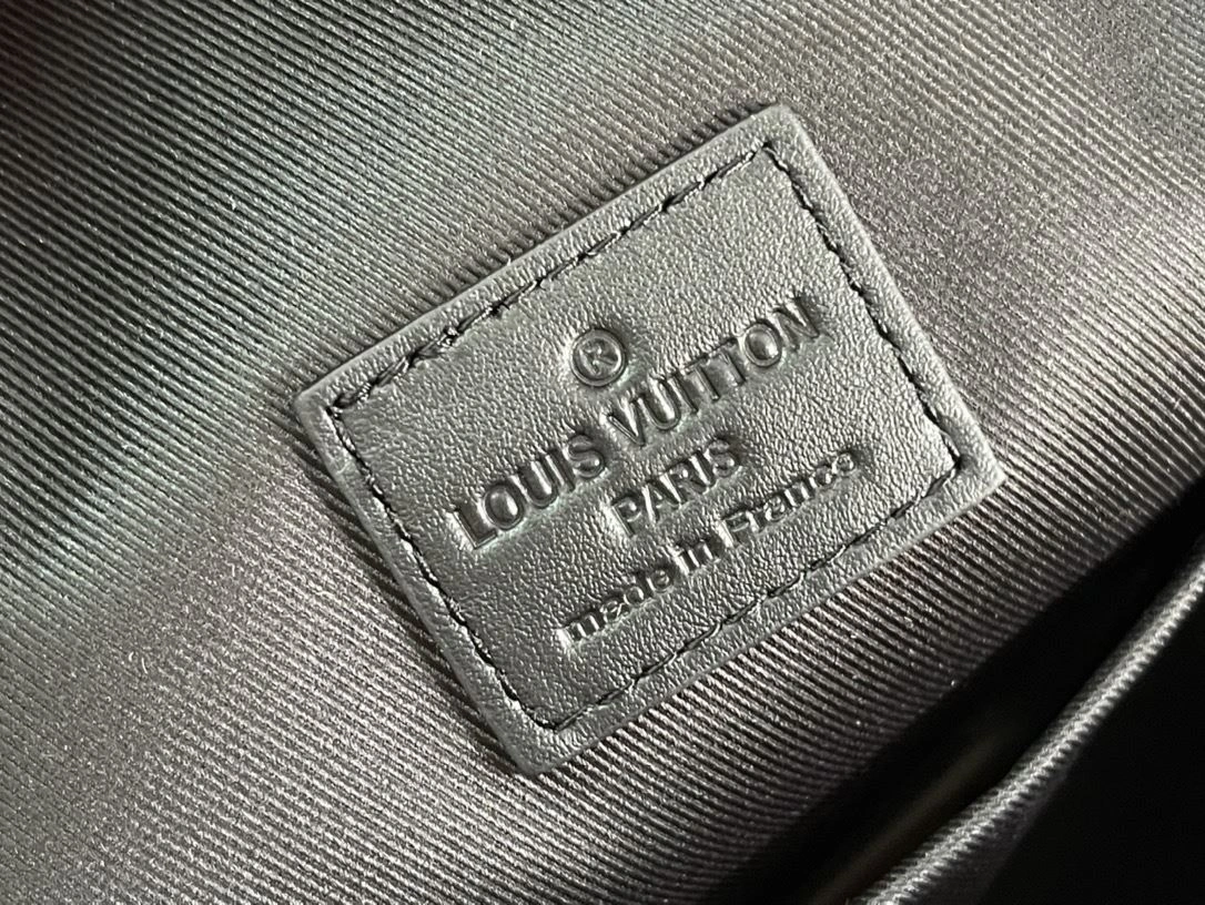 Reasonably priced Mens Louis Vuitton Waist Chest Packs