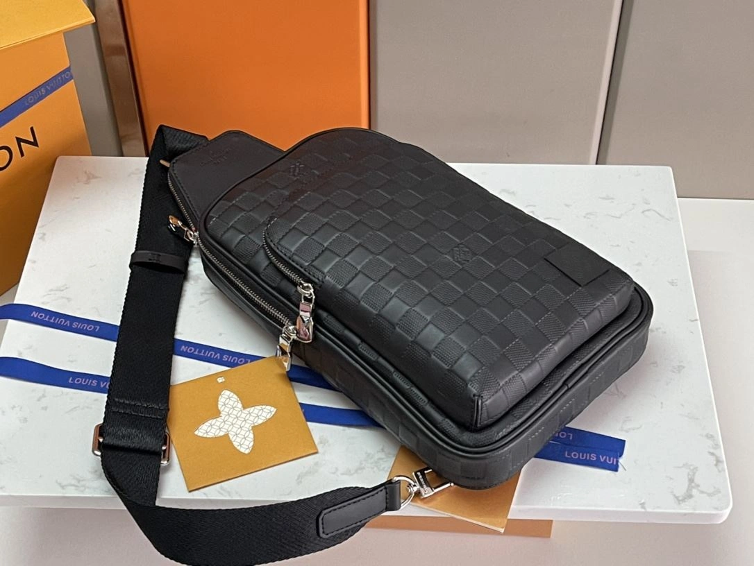 Top match Mens Louis Vuitton Waist Chest Packs