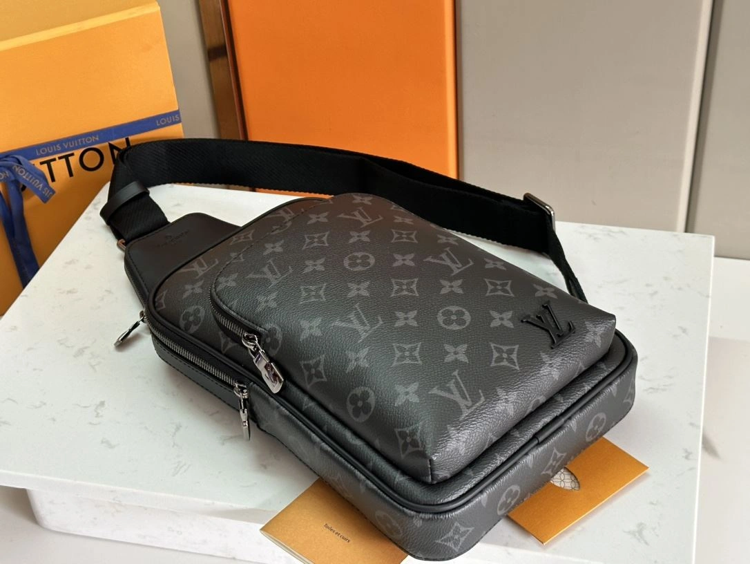 Cut-rate Mens Louis Vuitton Waist Chest Packs
