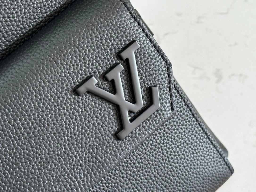 Precise copy Mens Louis Vuitton Waist Chest Packs
