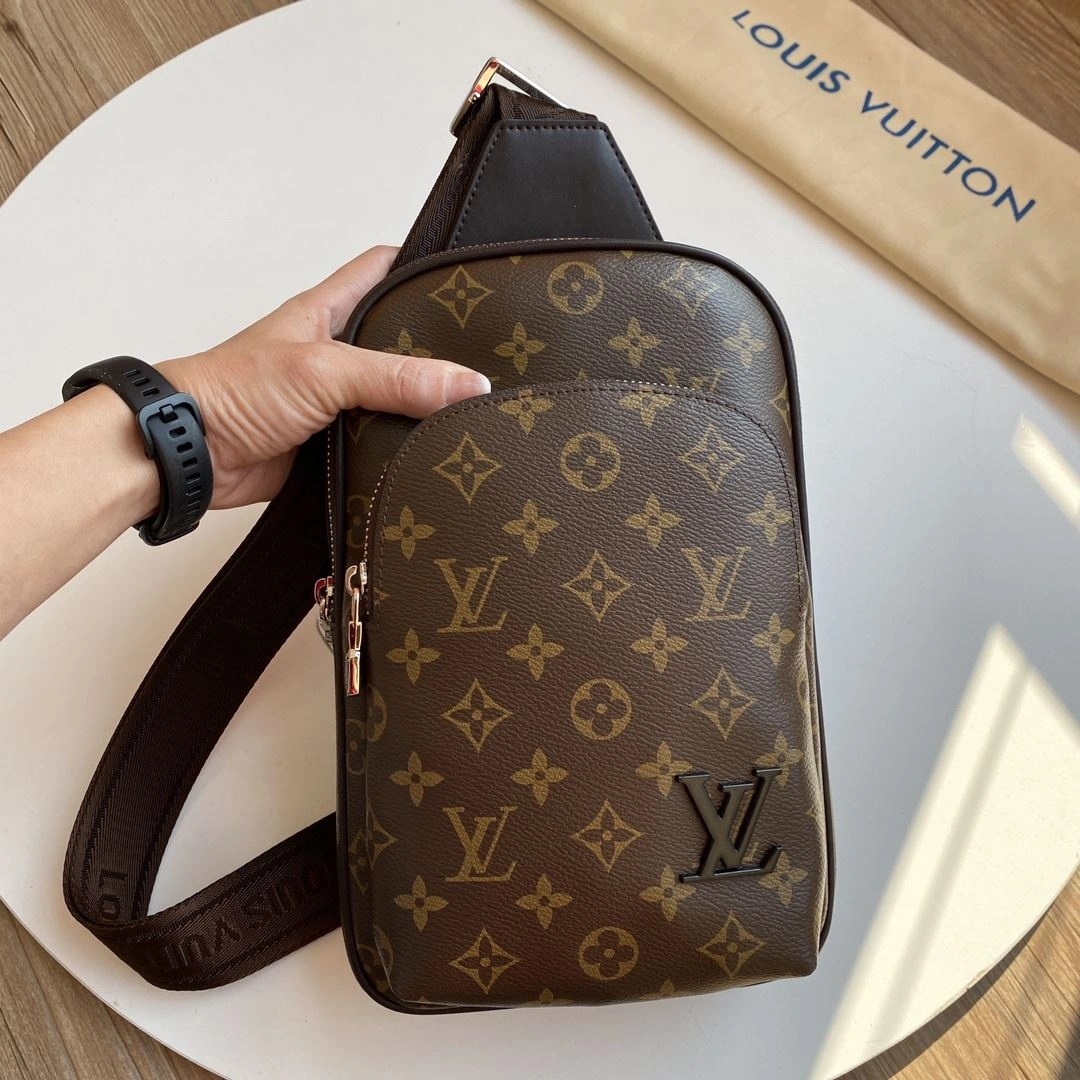 1:1 copy Mens Louis Vuitton Waist Chest Packs