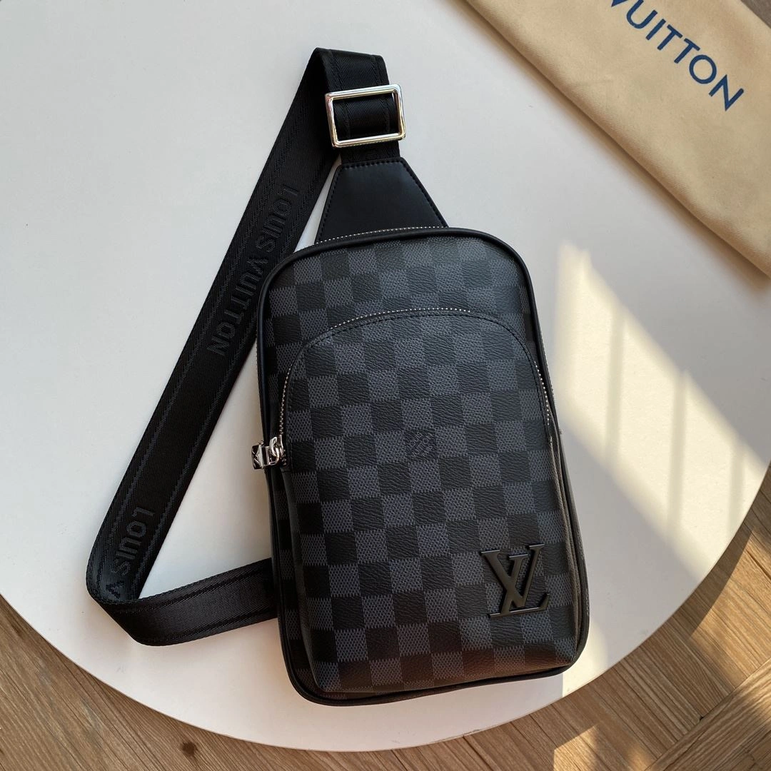 Cut-rate Mens Louis Vuitton Waist Chest Packs