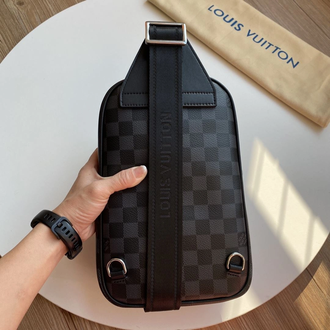 Cut-rate Mens Louis Vuitton Waist Chest Packs