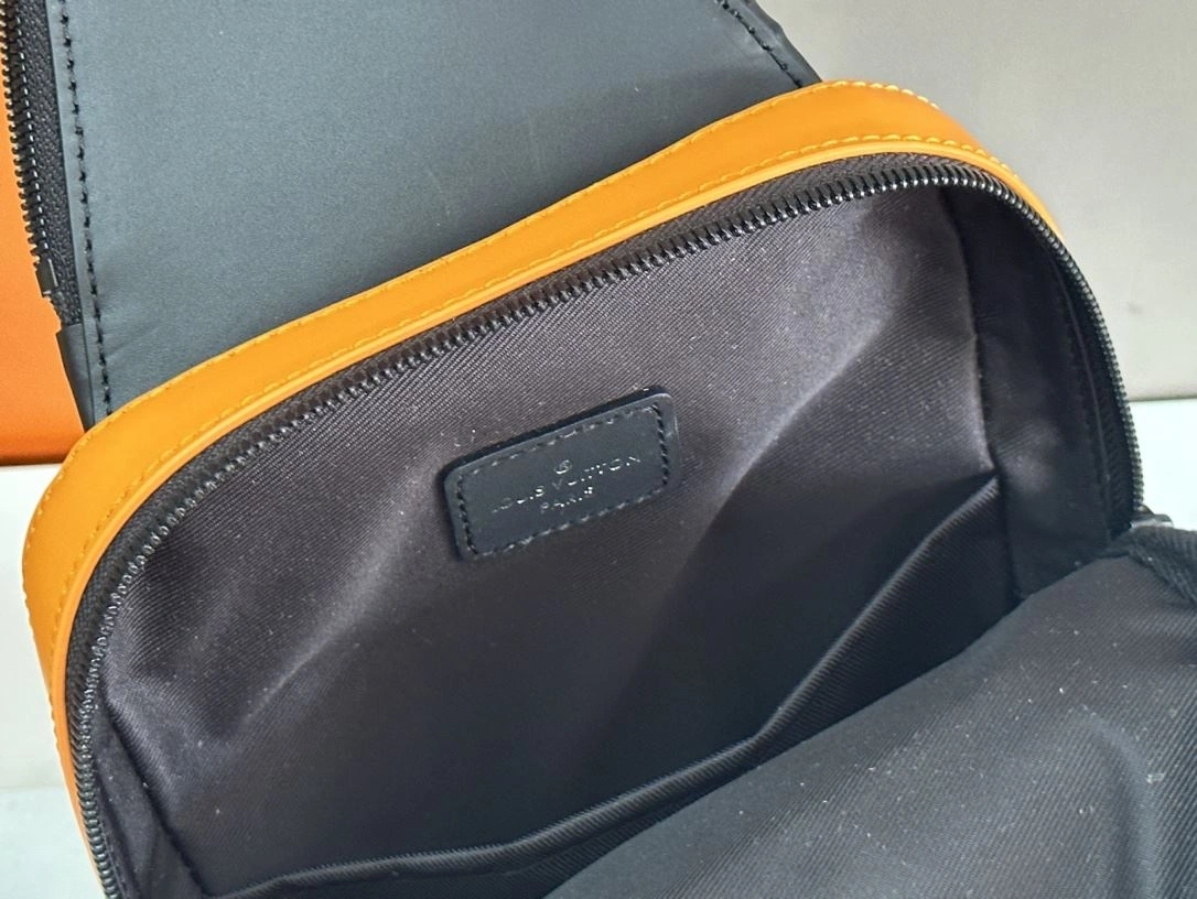 Value-priced Mens Louis Vuitton Waist Chest Packs