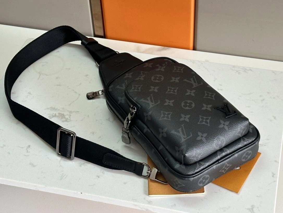 Bargain Mens Louis Vuitton Waist Chest Packs