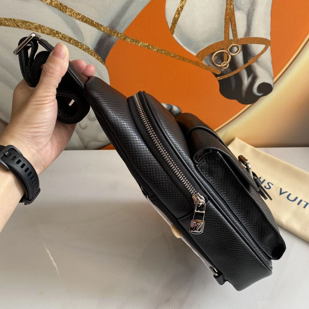 OEM Mens Louis Vuitton Waist Chest Packs