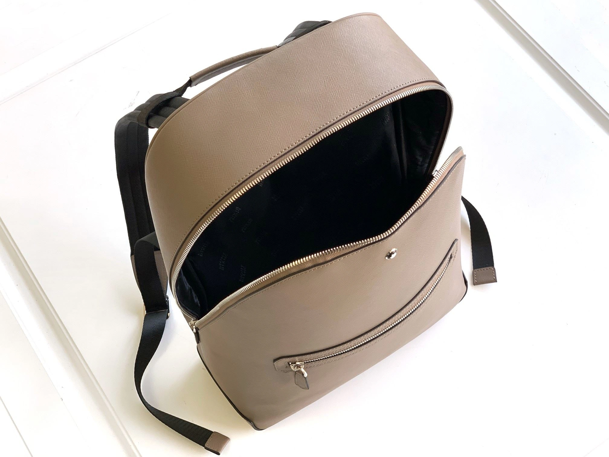 Low-cost Mens Montblanc Backpacks