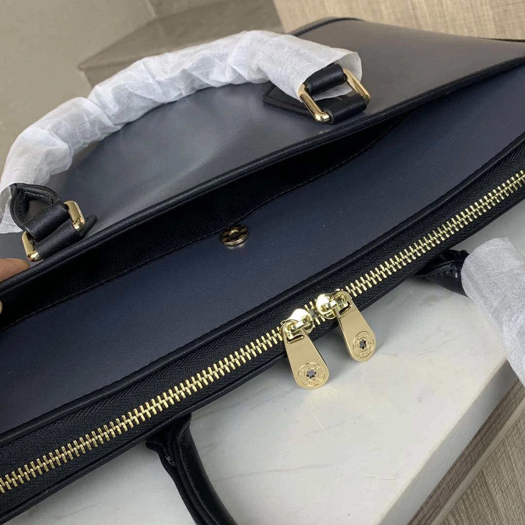 Top mirror Mens Montblanc Briefcases