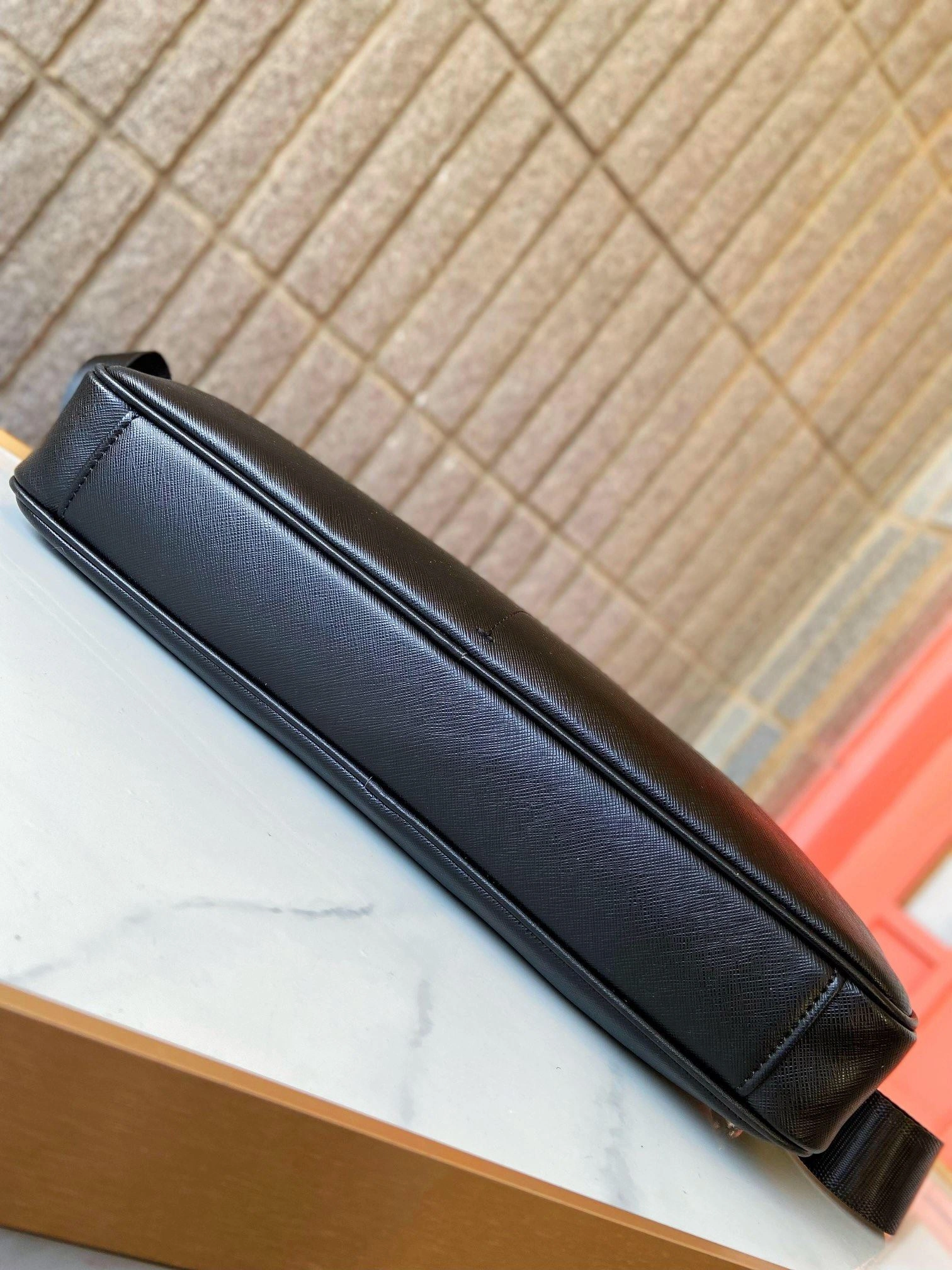 Economical Mens Montblanc Briefcases
