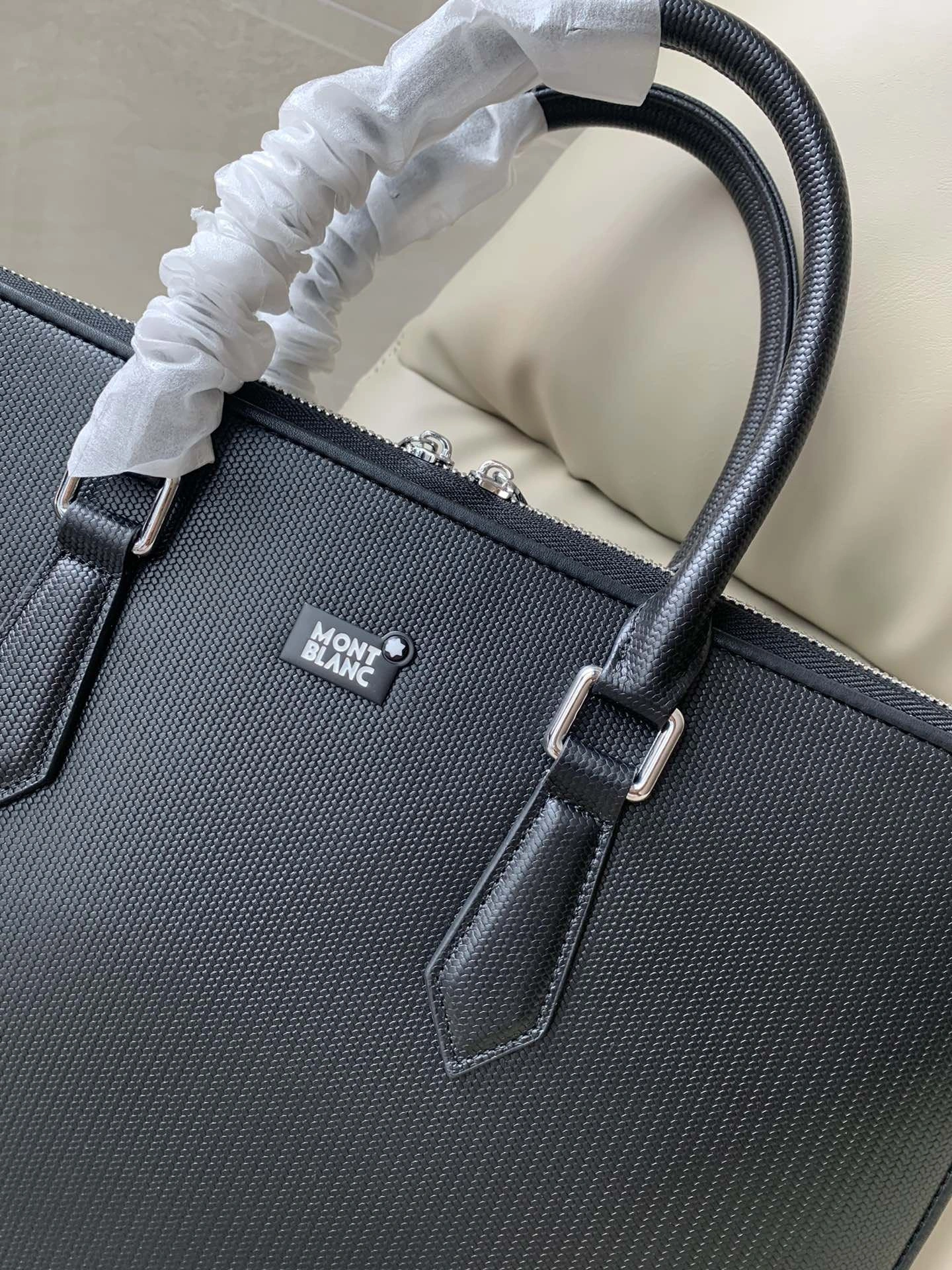 Accurate model Mens Montblanc Briefcases