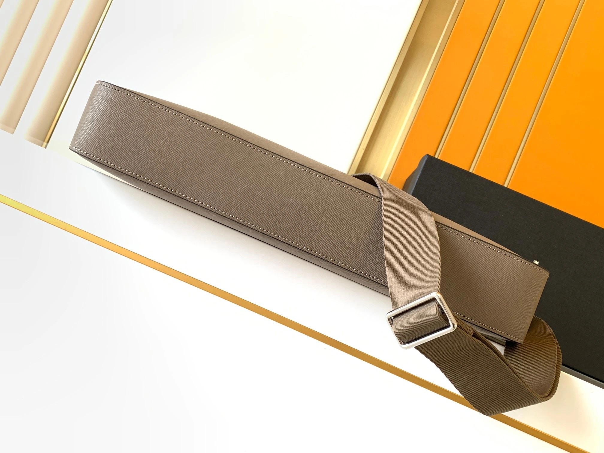 High accuracy Mens Montblanc Briefcases
