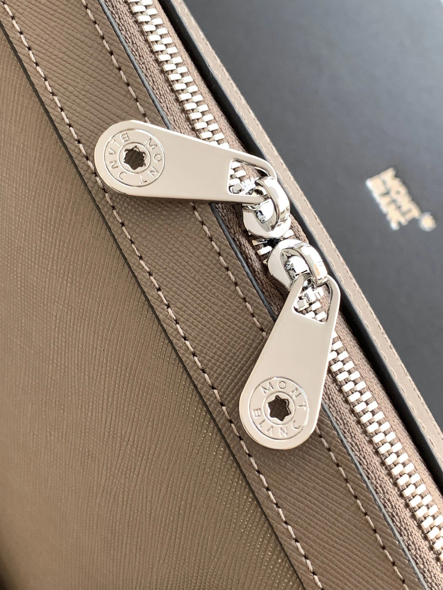 High accuracy Mens Montblanc Briefcases