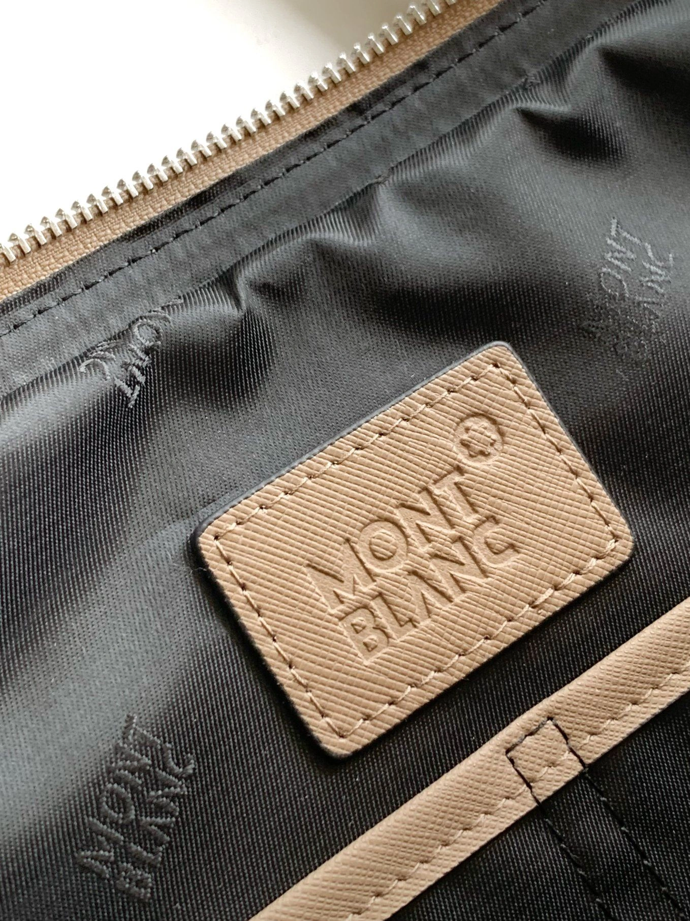 Low-cost Mens Montblanc Briefcases