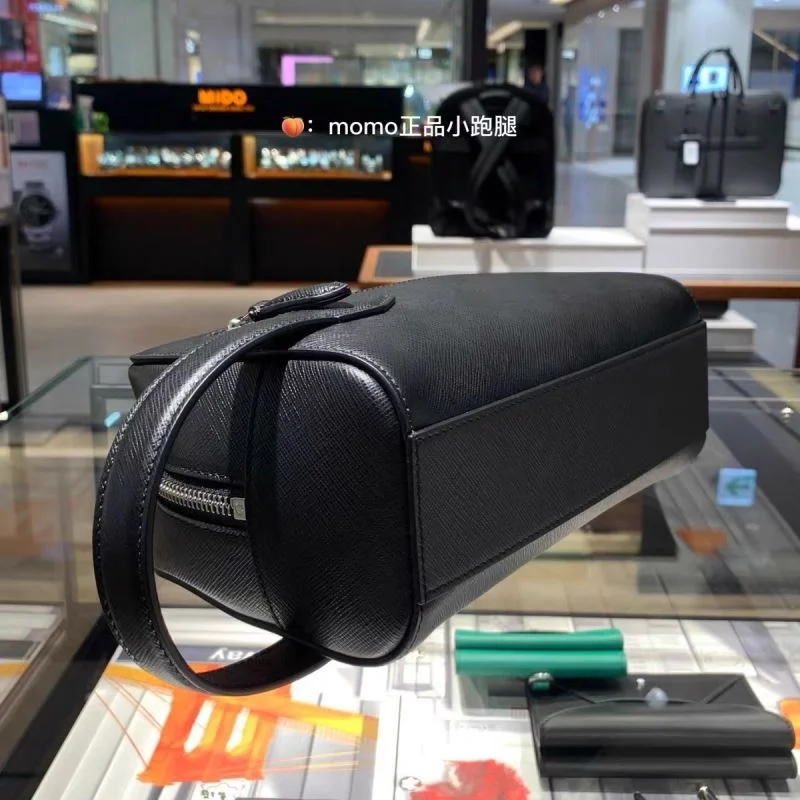 Accurate model Mens Montblanc Clutch Bags