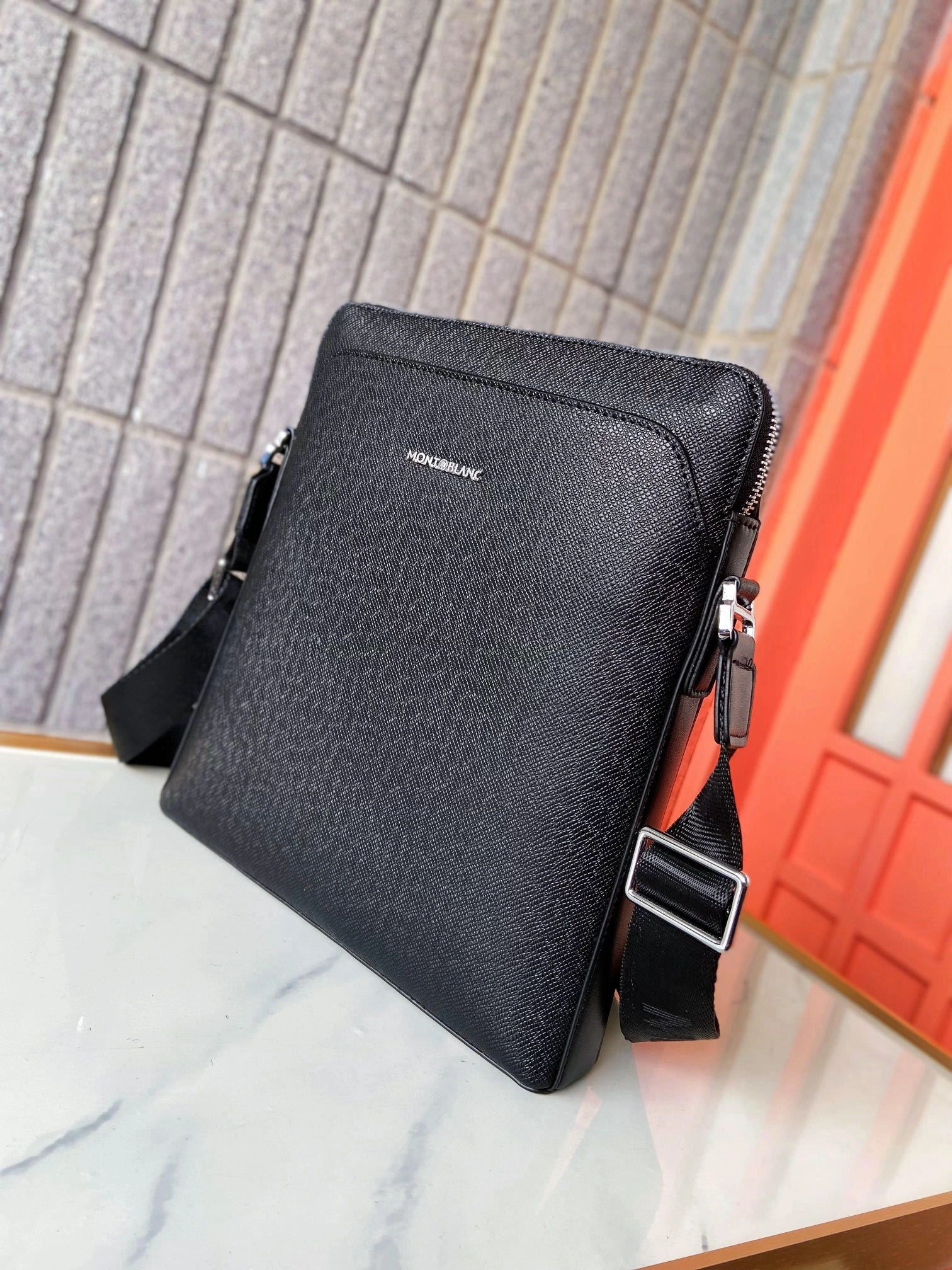 Accurate model Mens Montblanc Satchel Bags