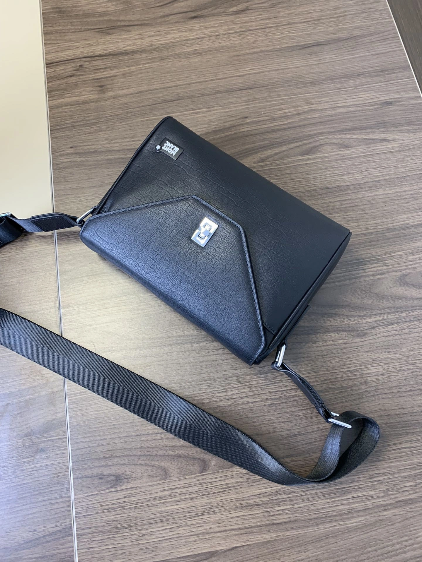 1:1 copy Mens Montblanc Satchel Bags
