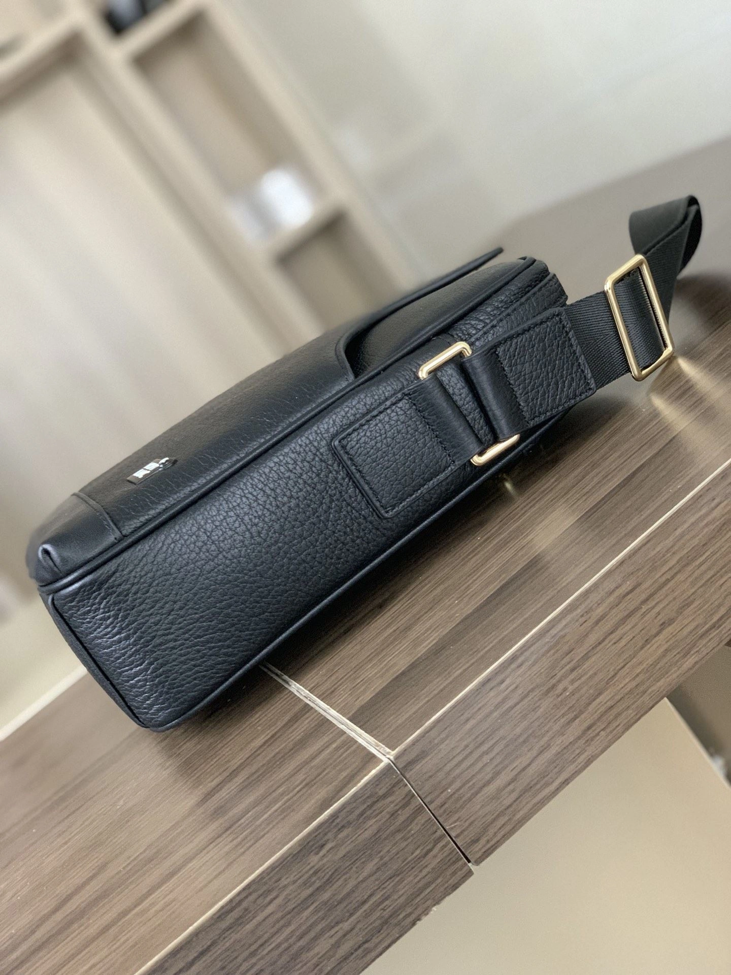 Legit Mens Montblanc Satchel Bags