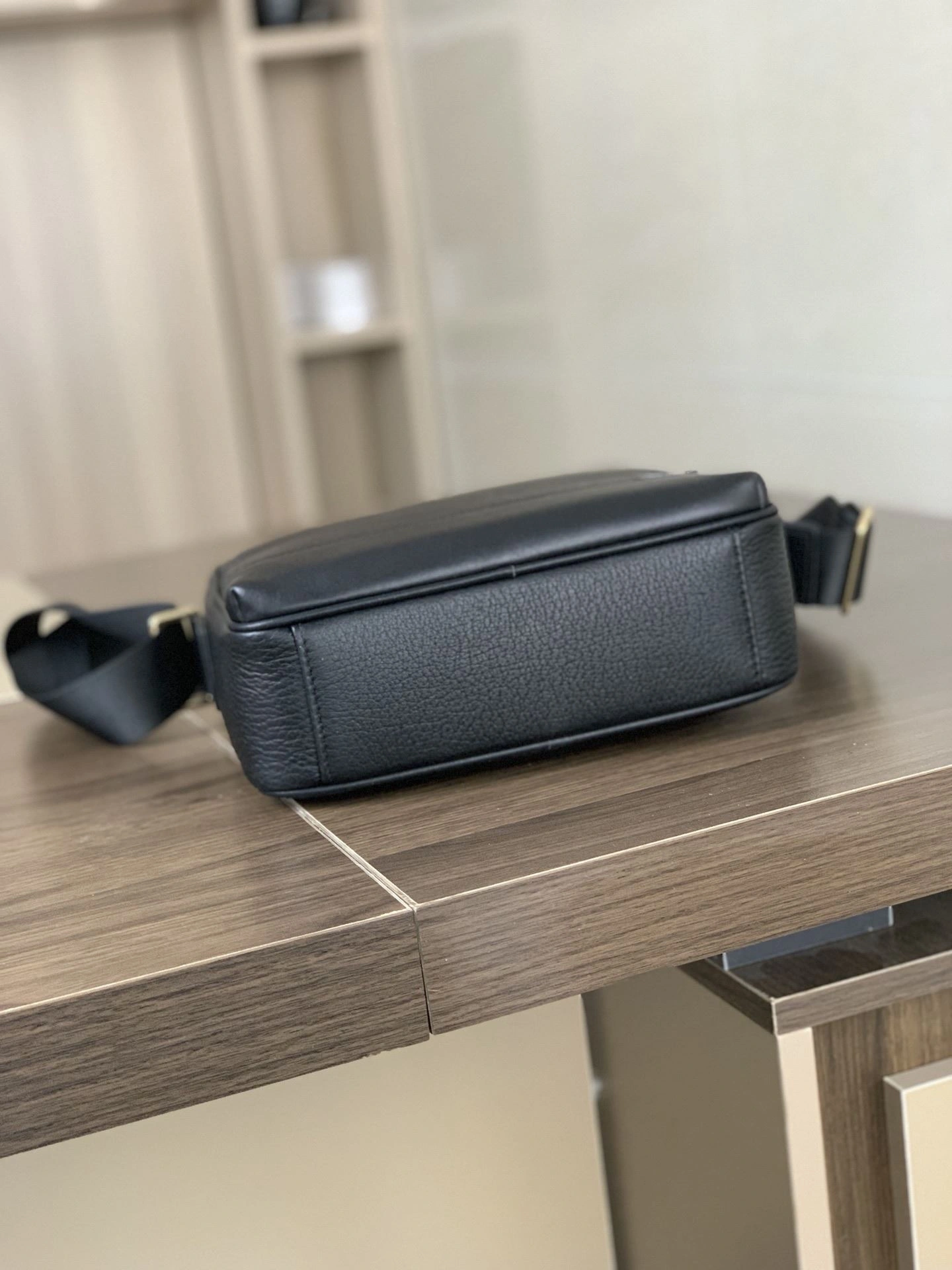 Legit Mens Montblanc Satchel Bags