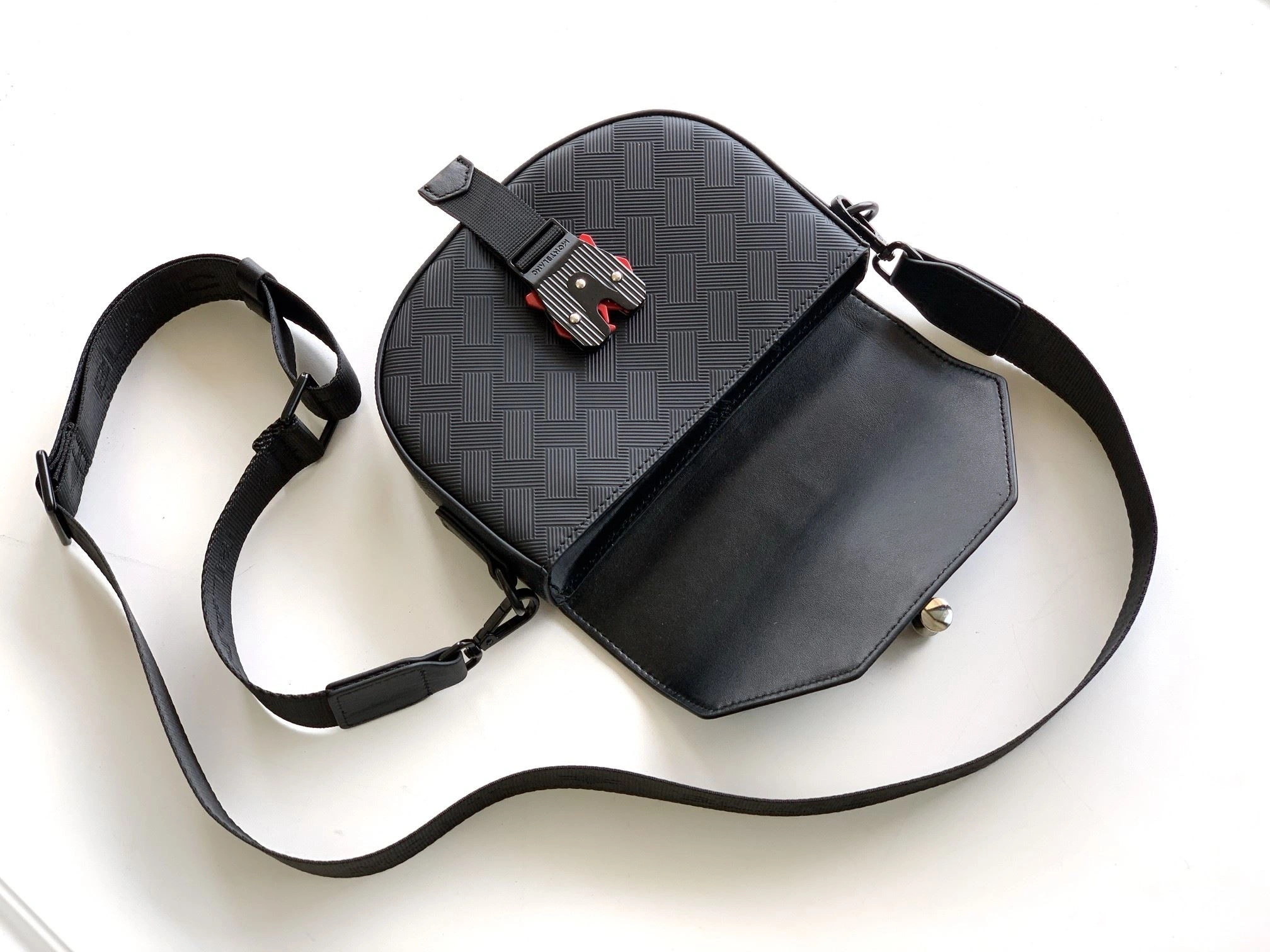 Value-priced Mens Montblanc Satchel Bags