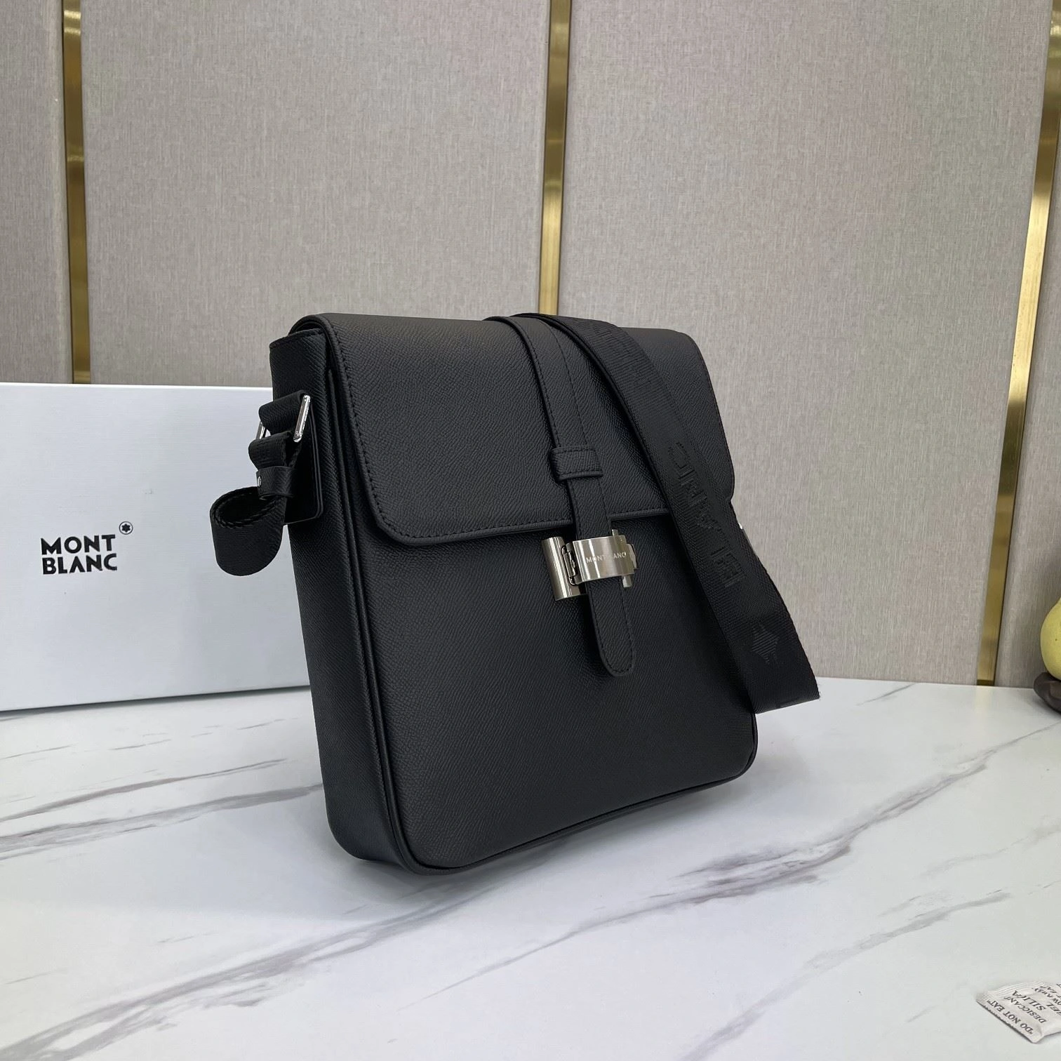 Cut-rate Mens Montblanc Satchel Bags