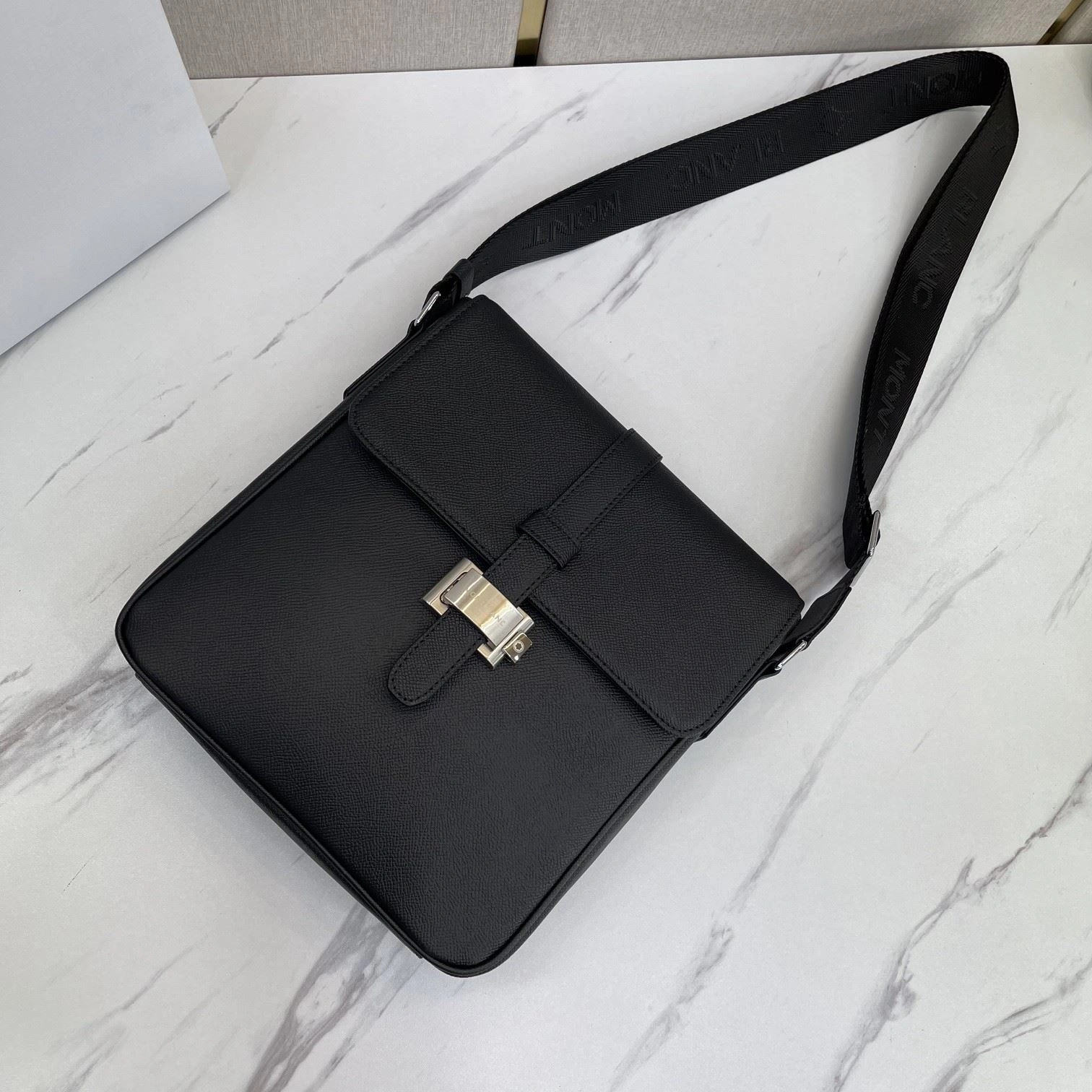 Cut-rate Mens Montblanc Satchel Bags