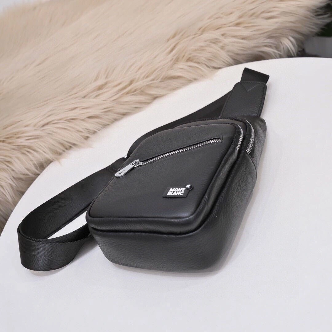 Accurate model Mens Montblanc Waist Chest Packs