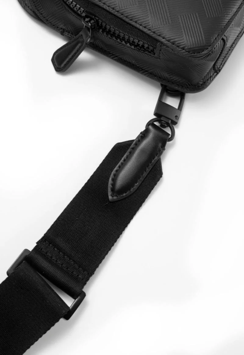 Bargain Mens Montblanc Waist Chest Packs