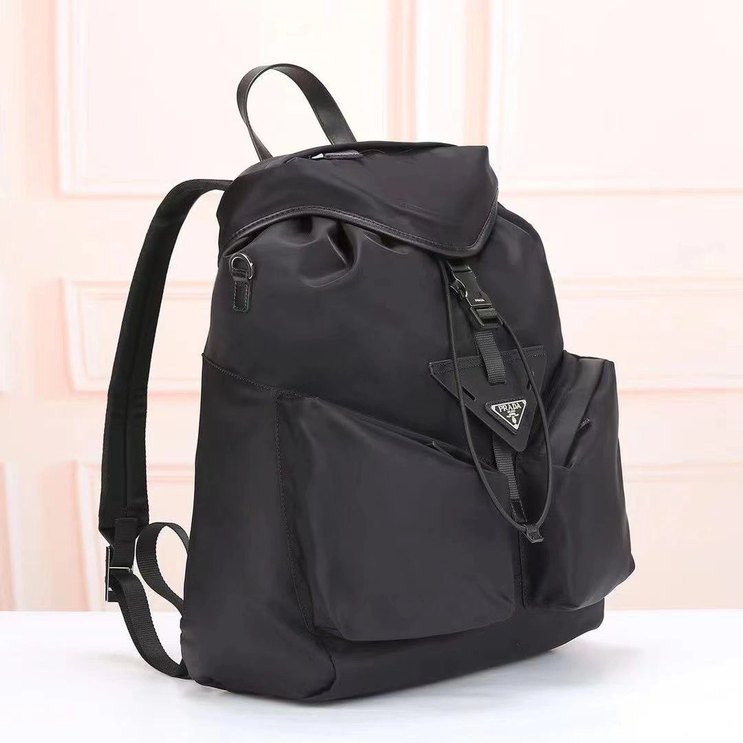Top mirror Mens Prada Backpacks