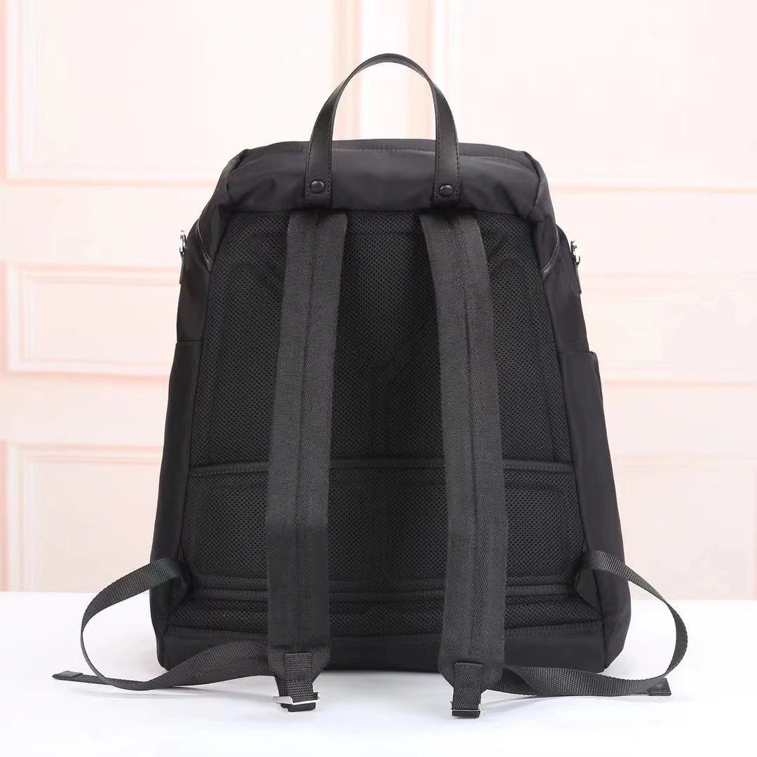 Top mirror Mens Prada Backpacks