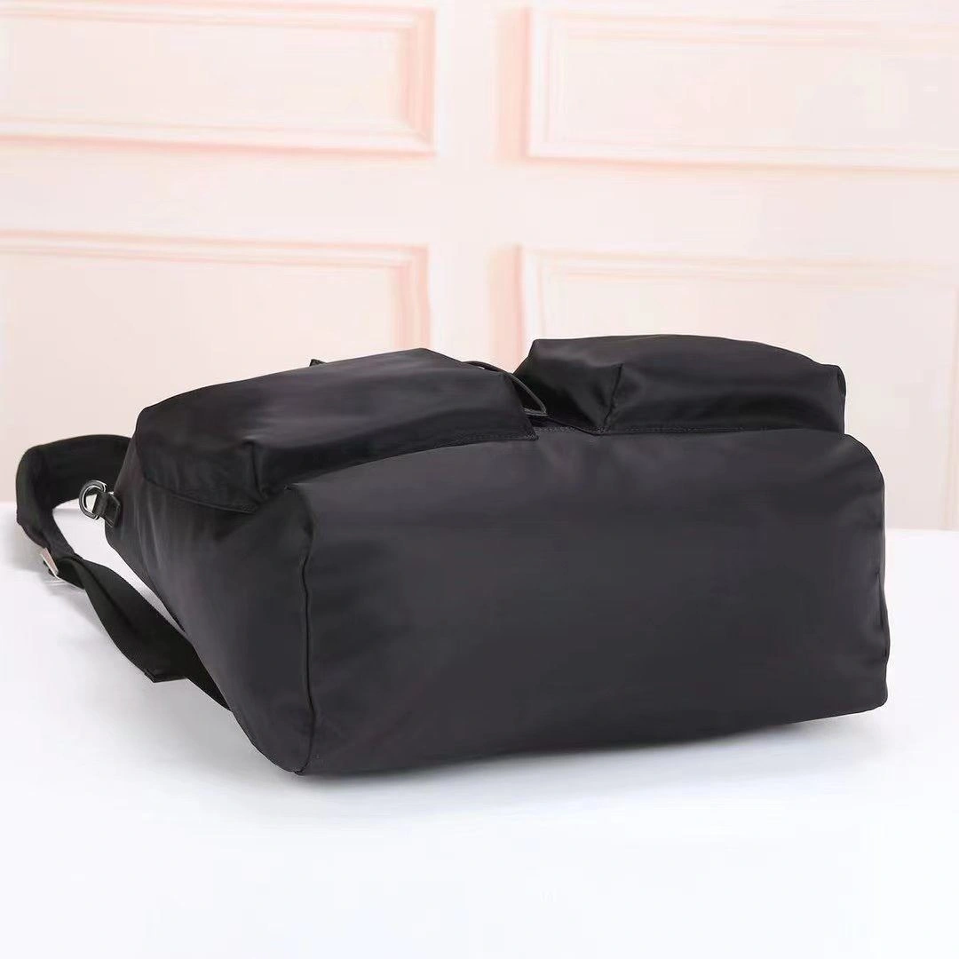 Top mirror Mens Prada Backpacks