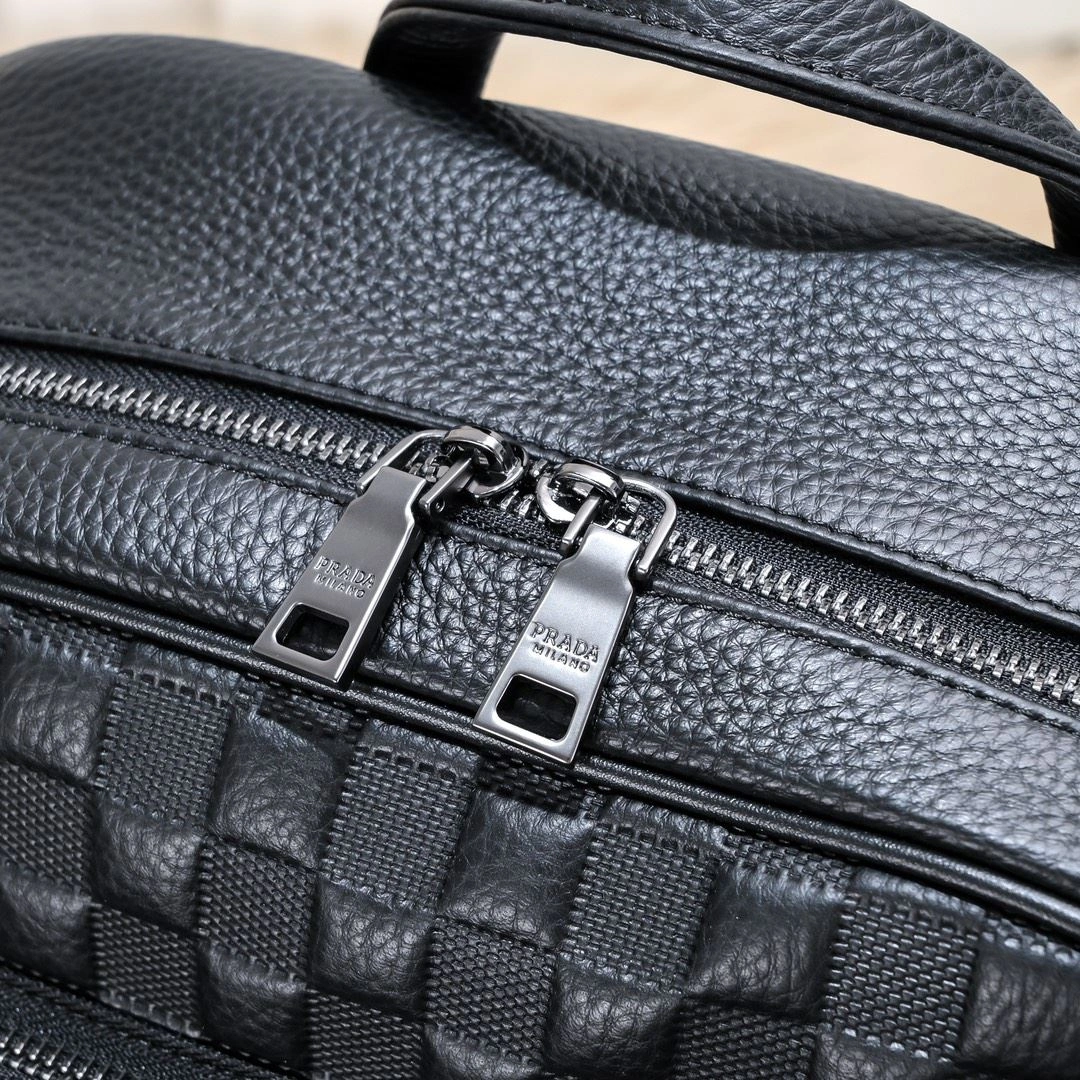 Inexpensive Mens Prada Backpacks