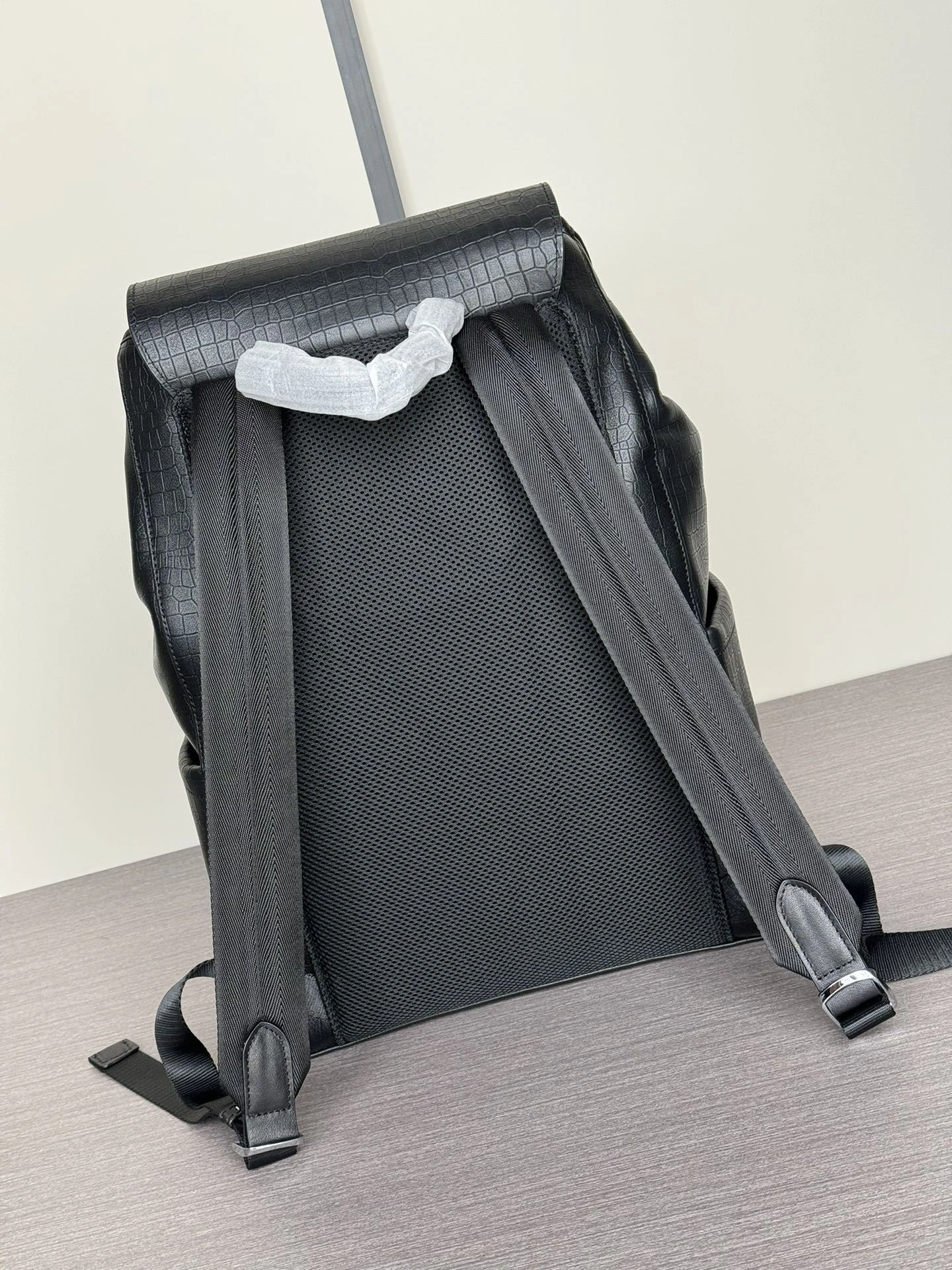 Top mirror Mens Prada Backpacks