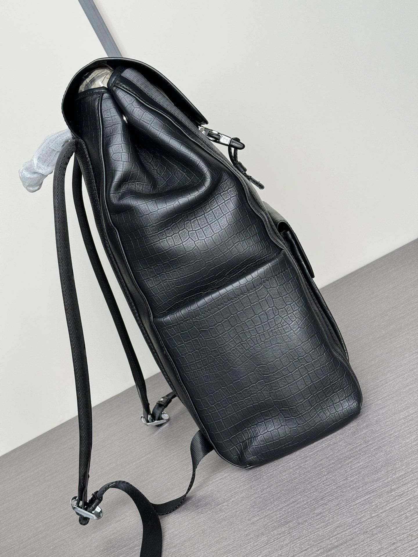 Top mirror Mens Prada Backpacks