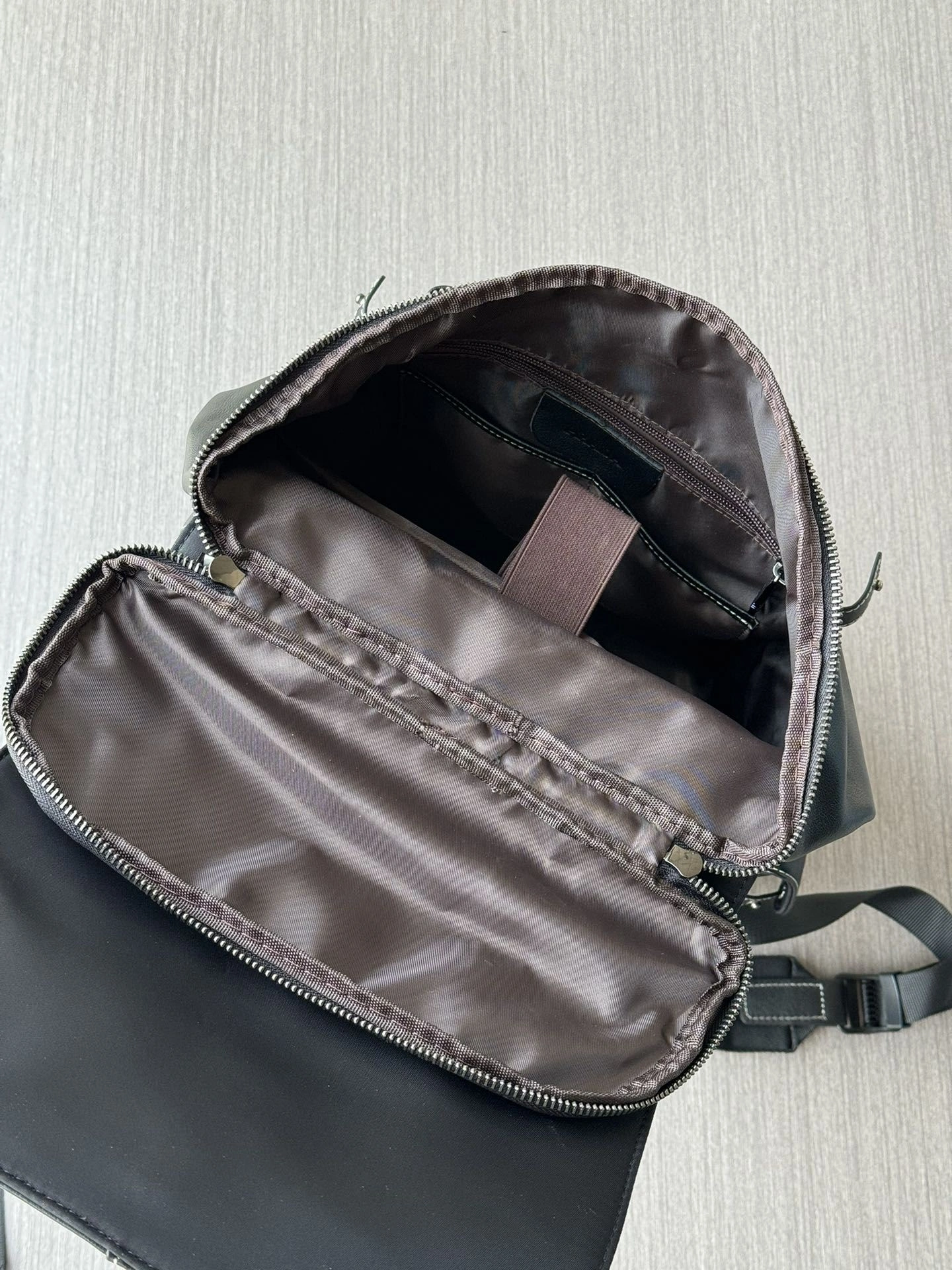 Reasonably priced Mens Prada Backpacks