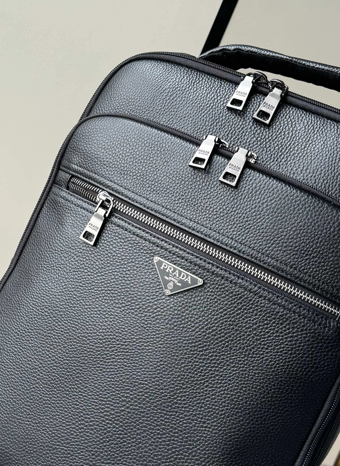 High accuracy Mens Prada Backpacks