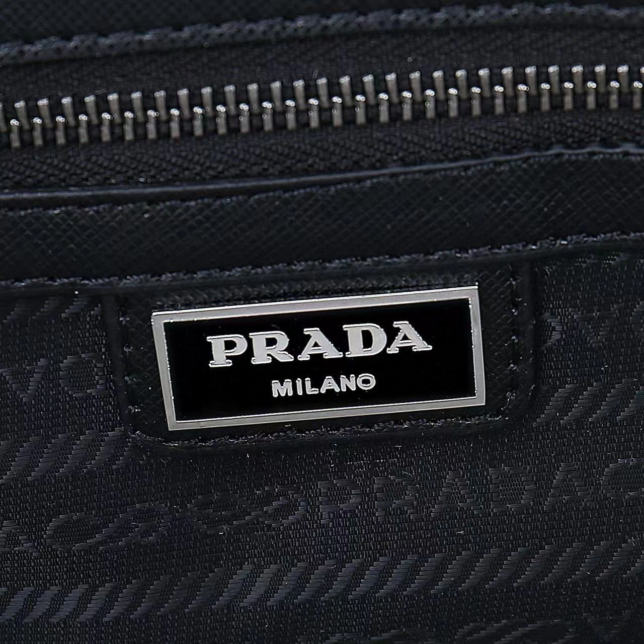 Top mirror Mens Prada Briefcases