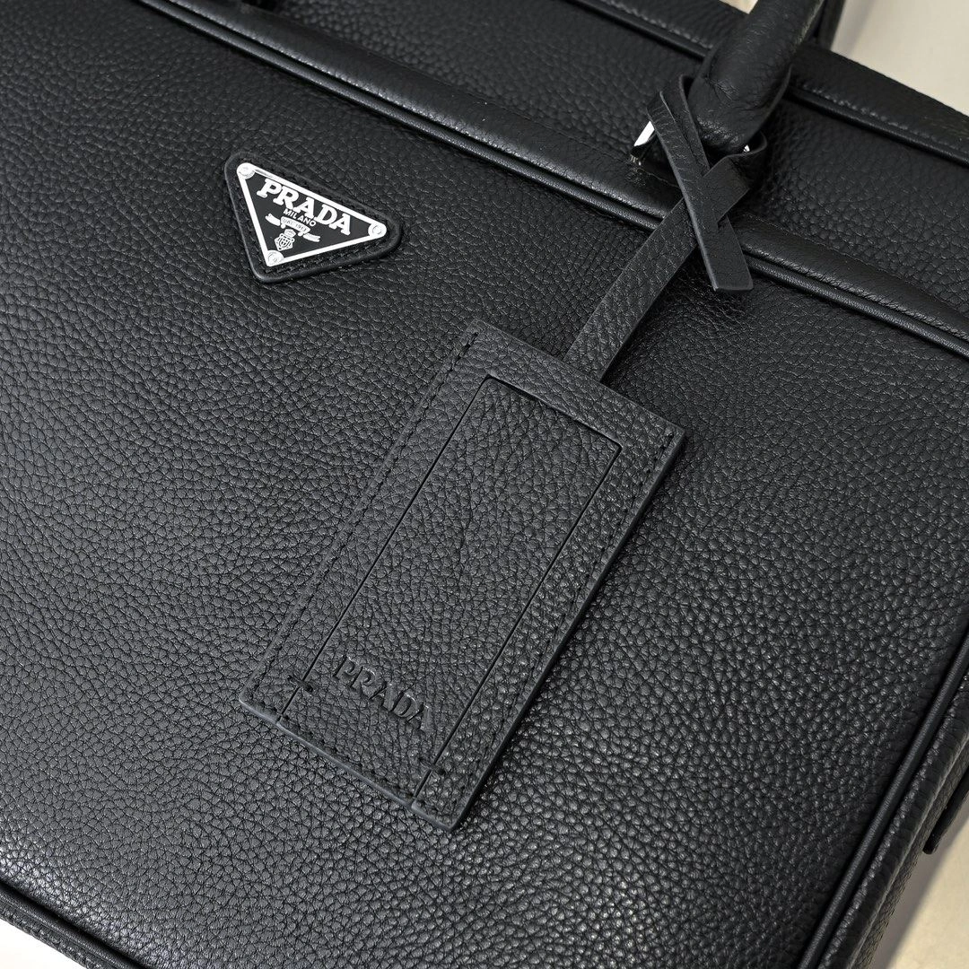High accuracy Mens Prada Briefcases