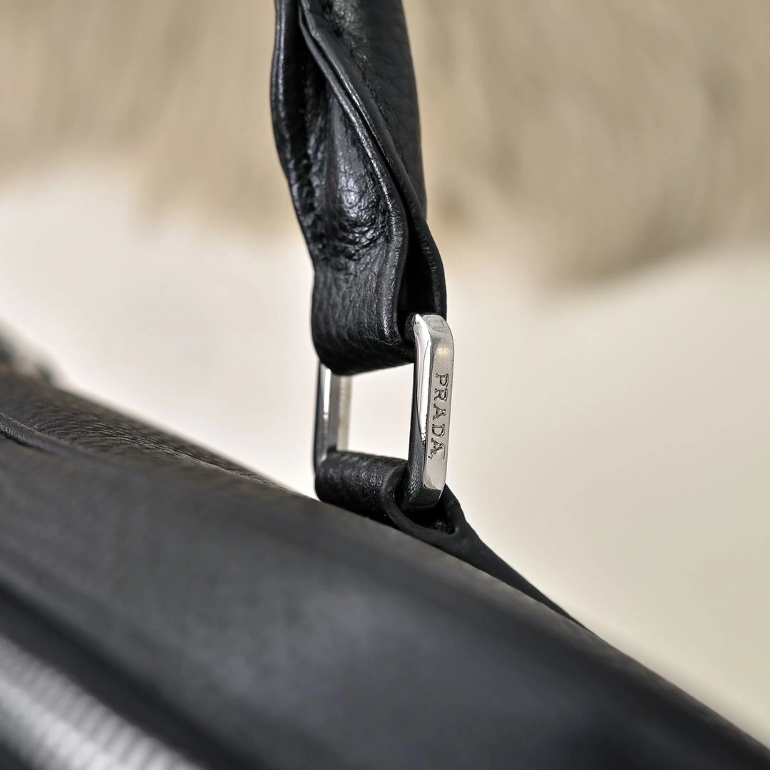 High accuracy Mens Prada Briefcases