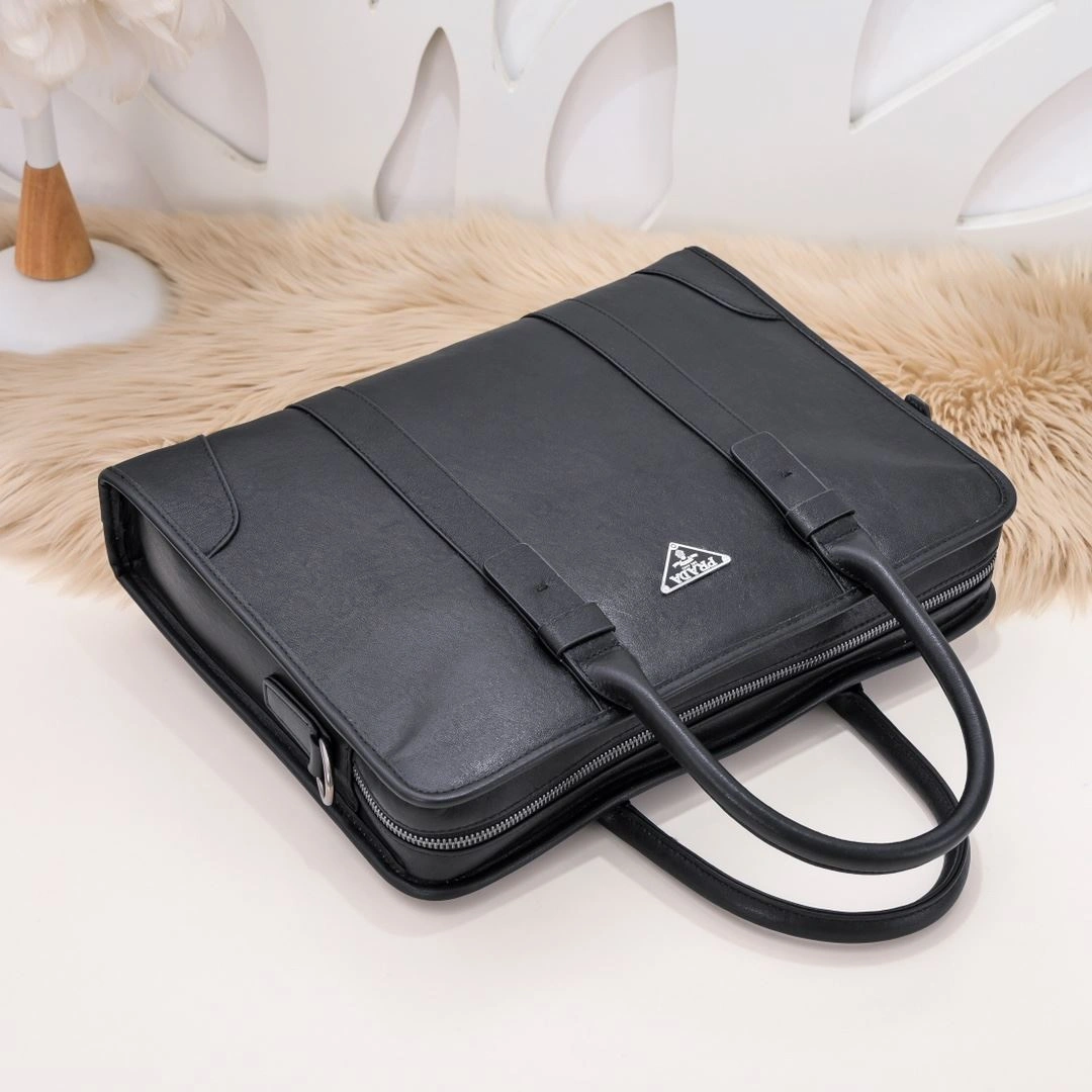 Top mirror Mens Prada Briefcases
