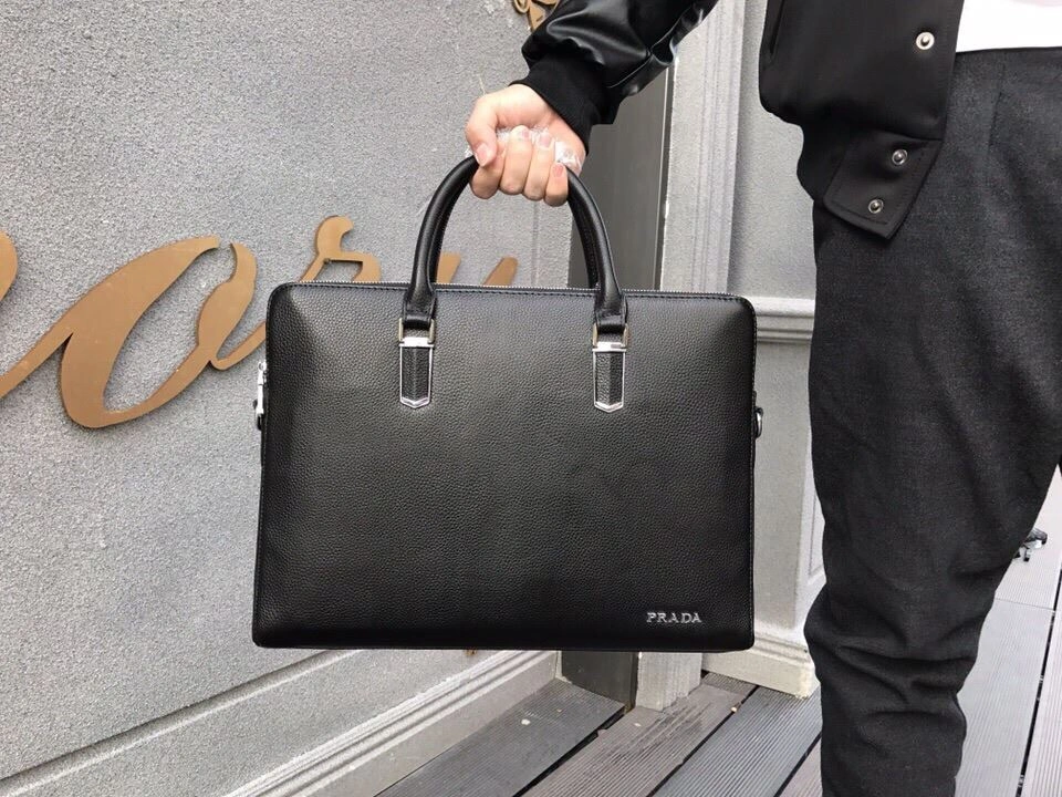 Low-cost Mens Prada Briefcases