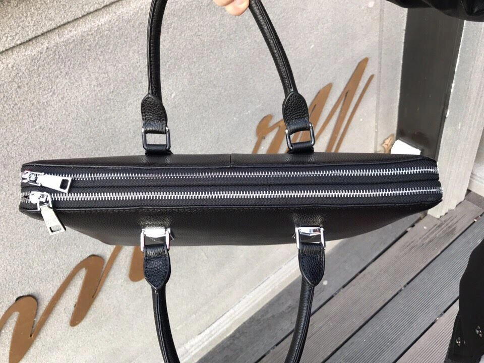 Low-cost Mens Prada Briefcases