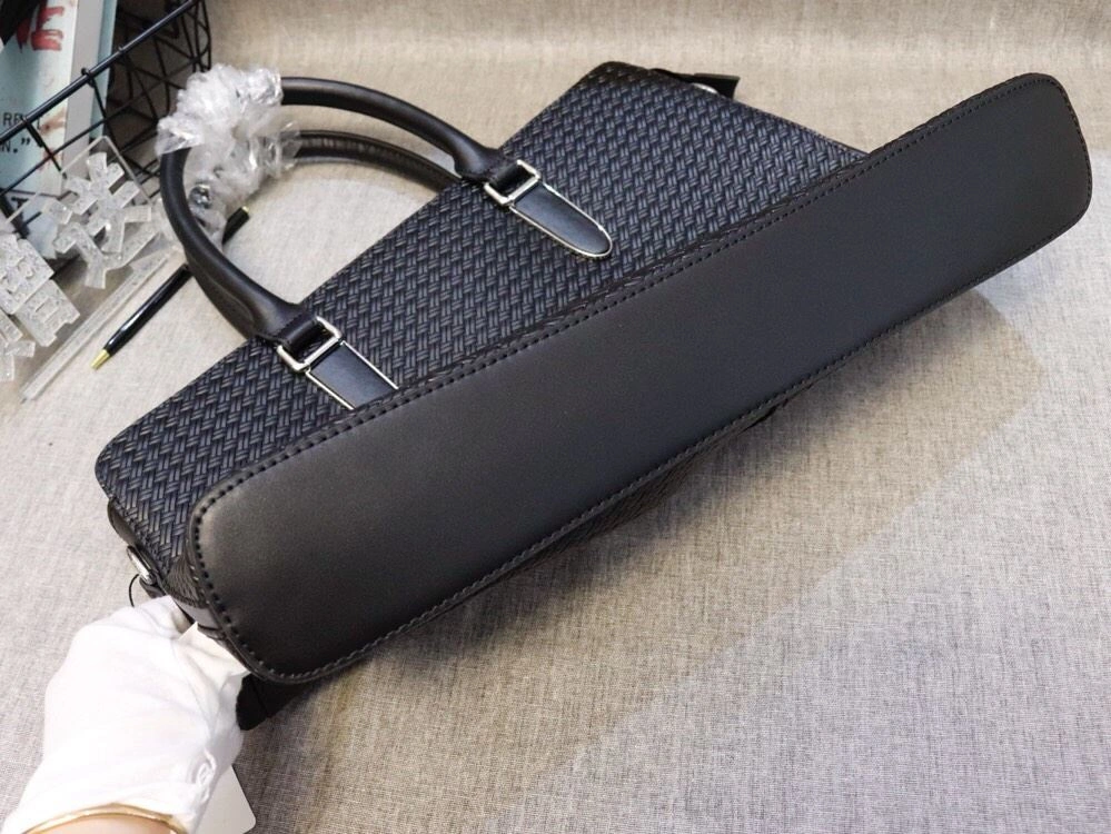 Bargain Mens Prada Briefcases