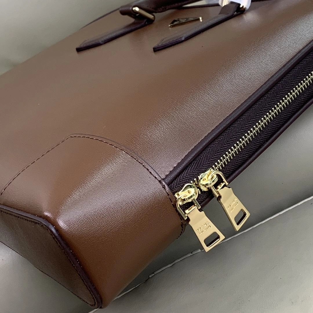 Mirror quality Mens Prada Briefcases