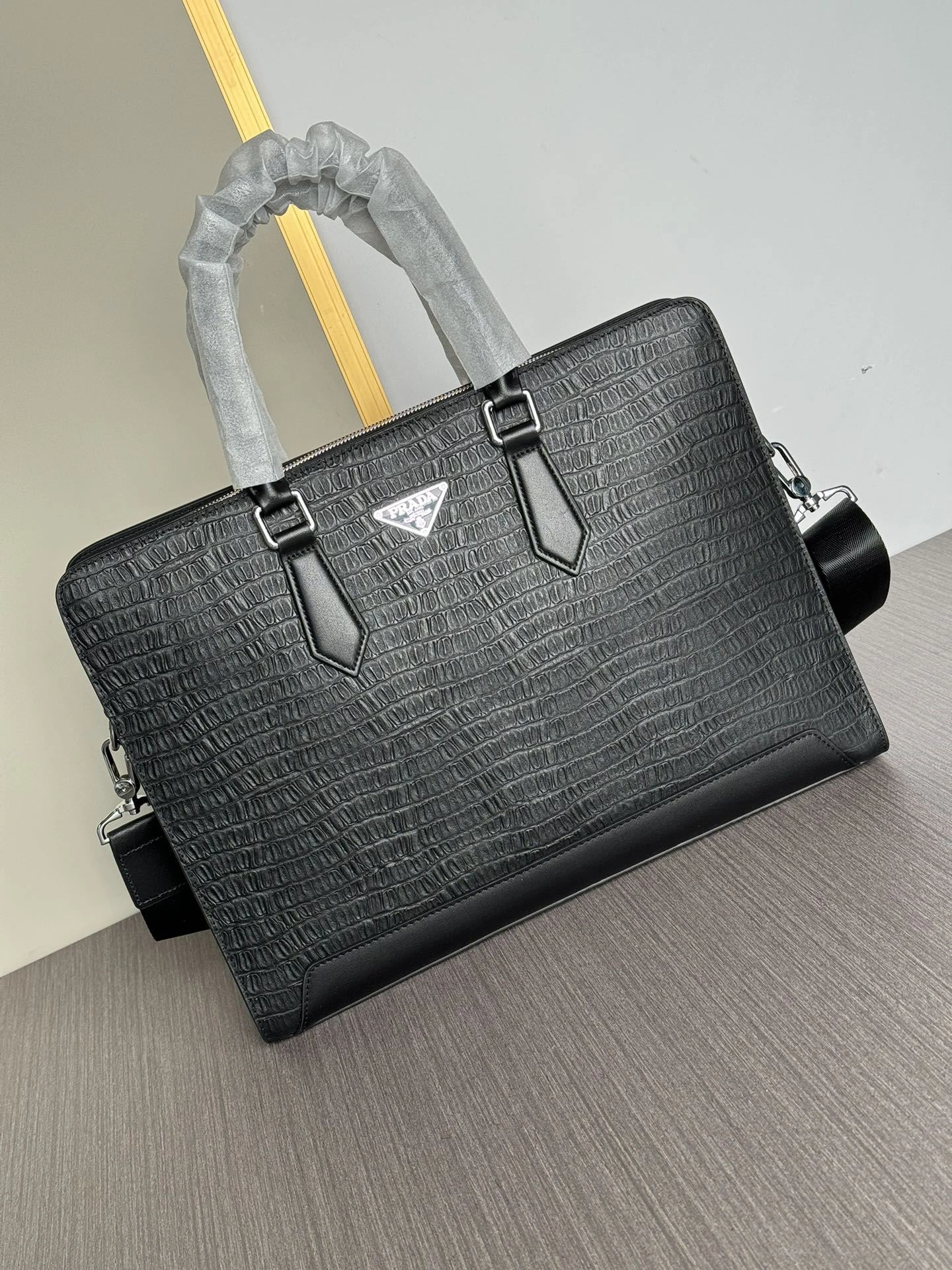 Budget-friendly Mens Prada Briefcases